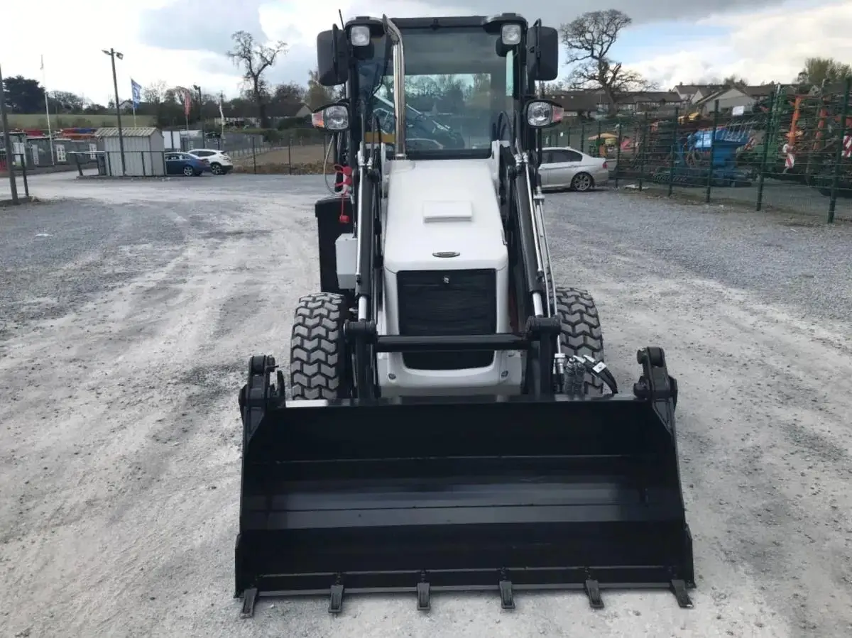 Fairly Used Hidromek 62 SS Backhoe Loader Kubota Engine Kyb Hydraulic ...