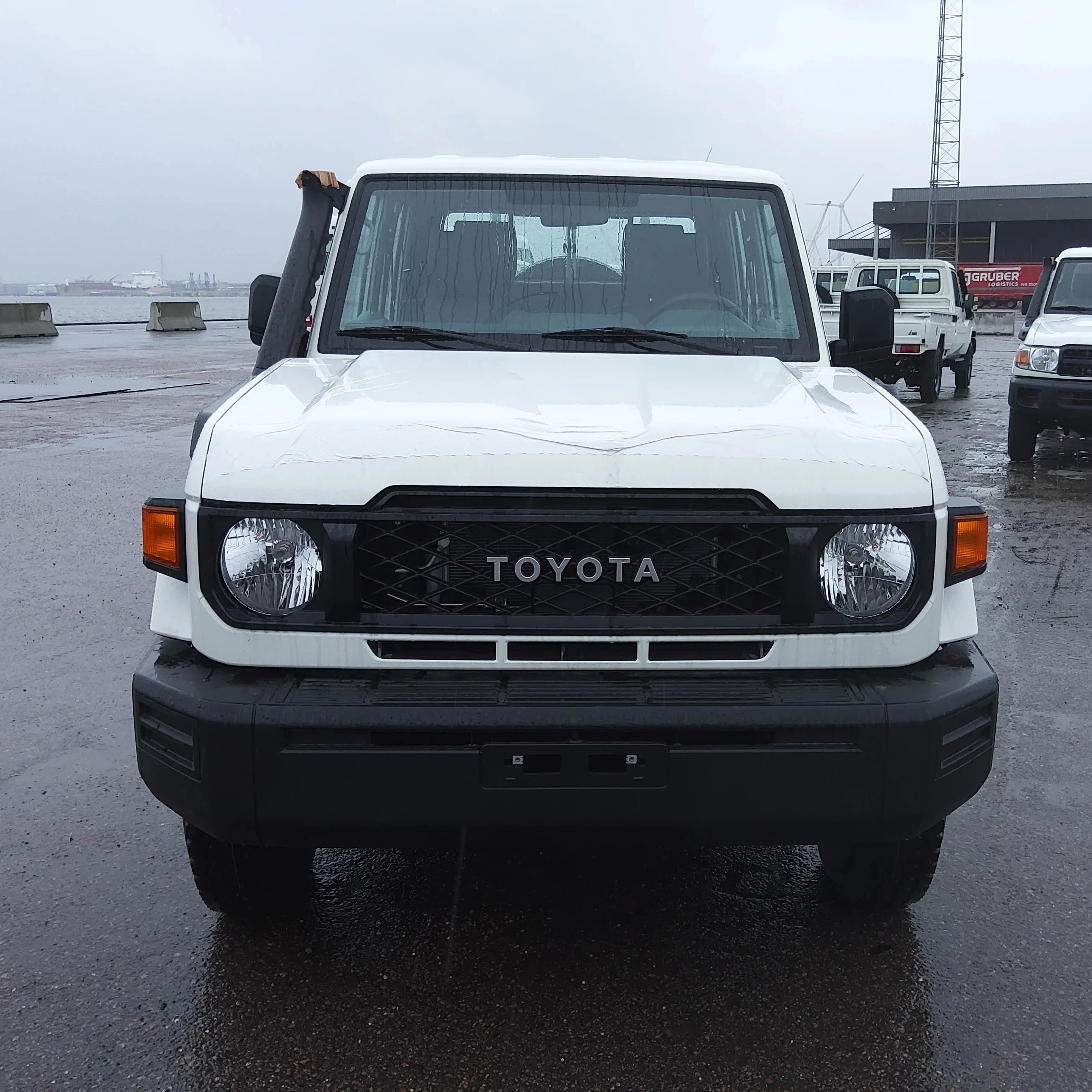 Alibaba.com: New Toyota Land Cruiser 79 HZJ 79 Double Cabin 4.2L Diesel ...