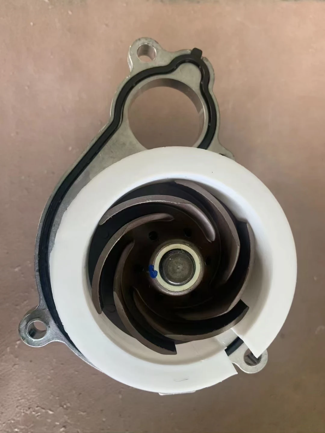 11518638026 Water Pump 11518592238 11518592238 High Quality For Germany ...
