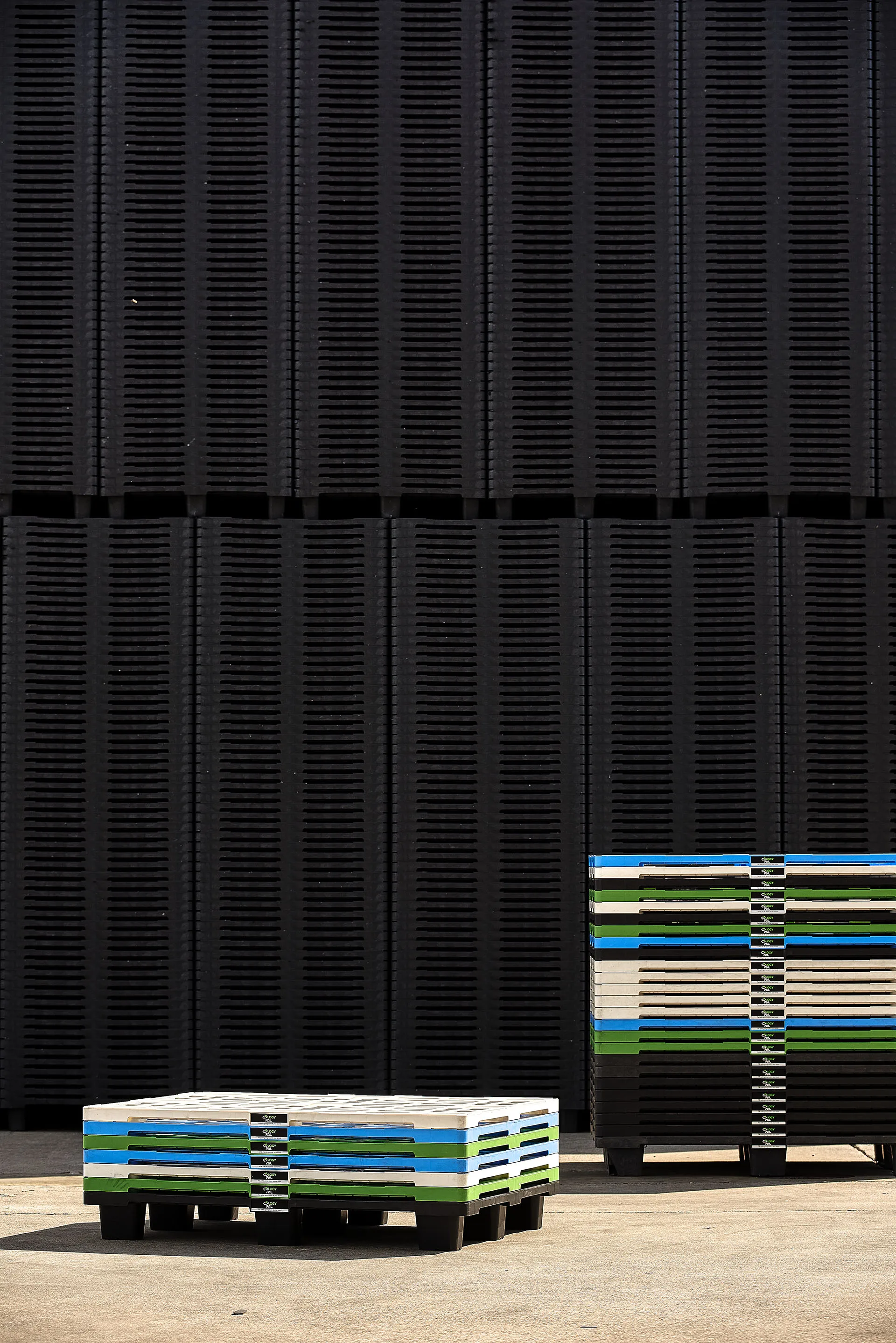 Italian High Quality Plastic Pallet Relicyc Eco Strong 800x1200 ...