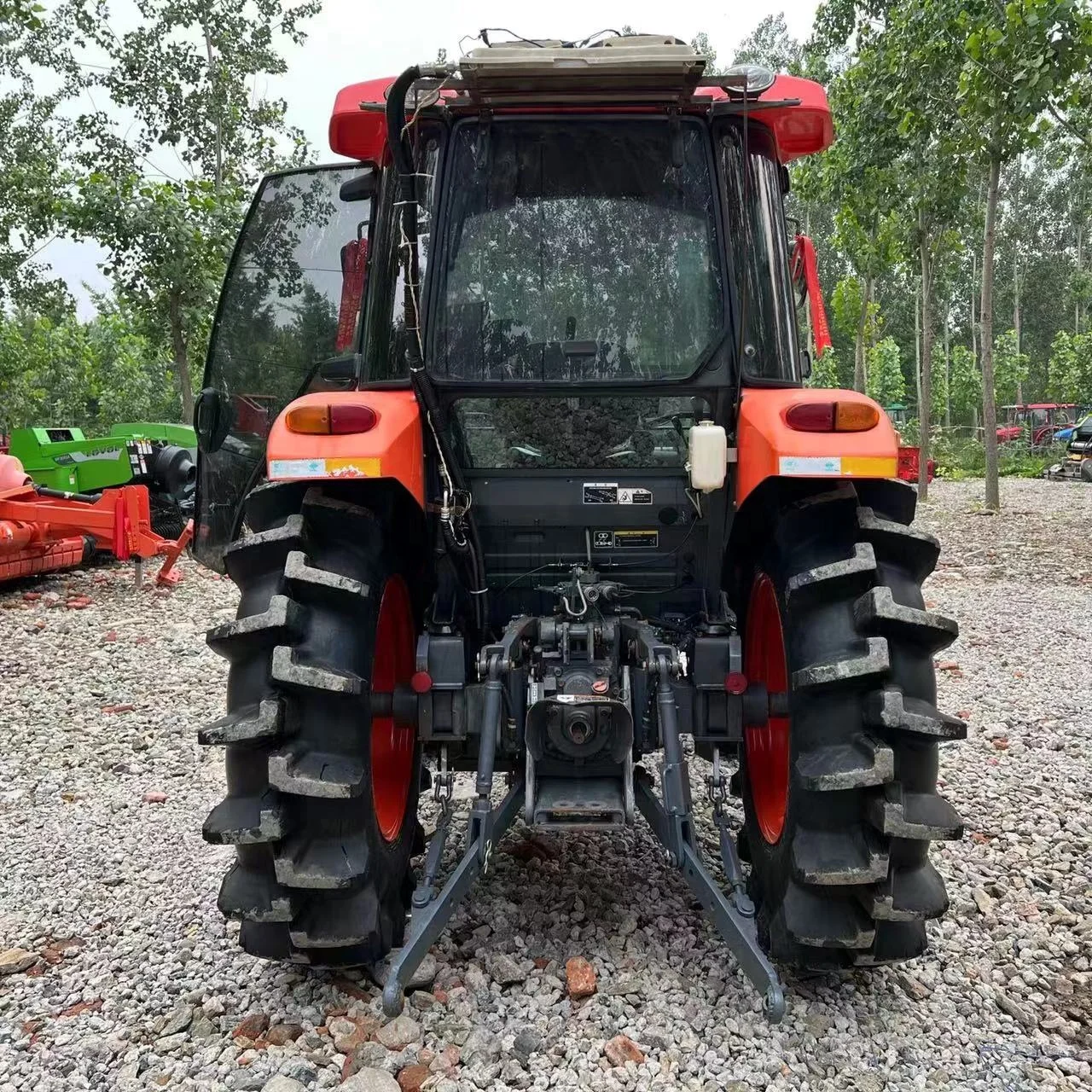 Kubota Tractor Tractor 290 Mf 385 And Mf 390 Agriculture Machine Farm ...