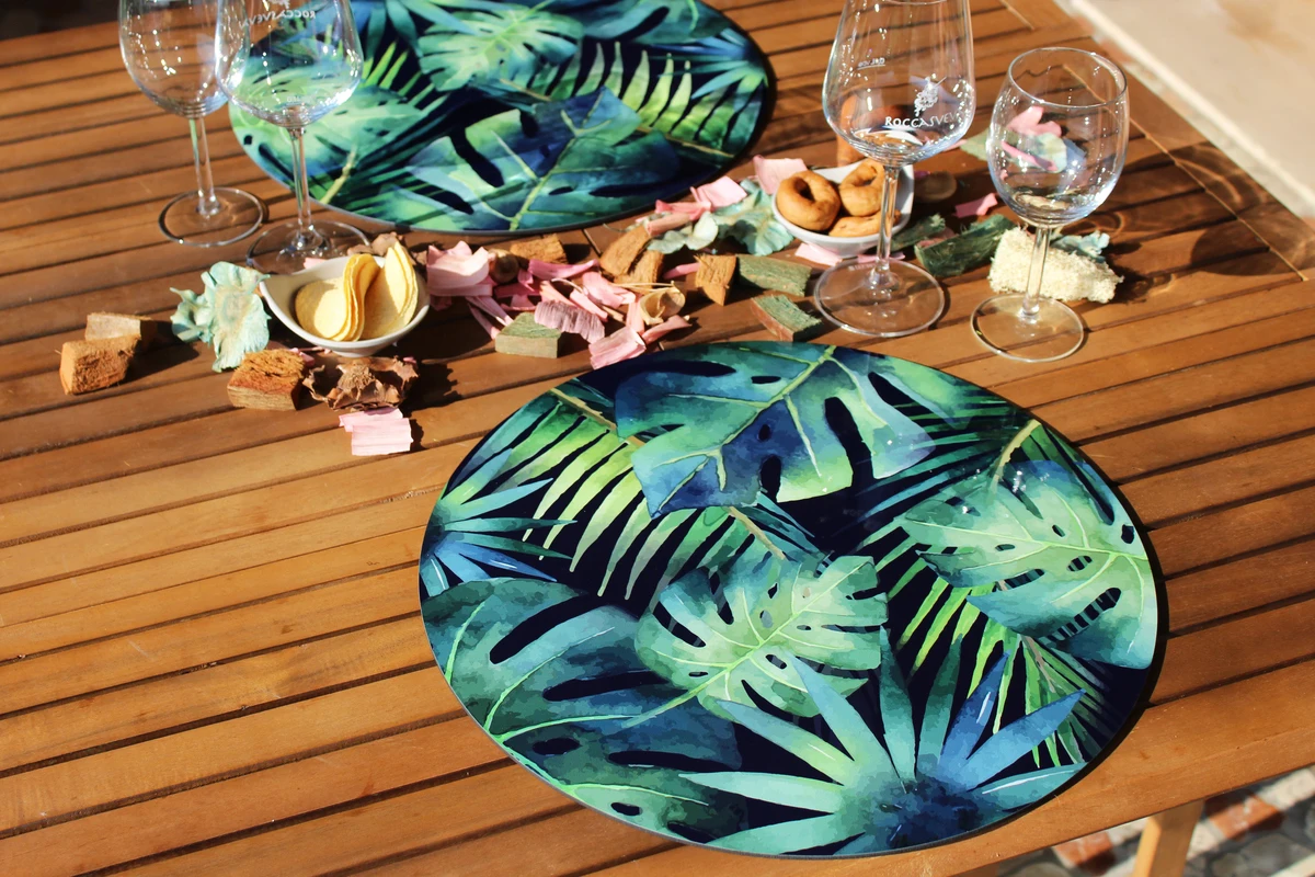 Best Custom Graphic Wood With Cork Placemat Round Wooden Table Mats 390 ...