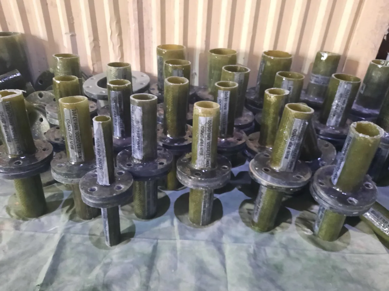 Composite Materials Frp Pipes And Fittings For Transmitting Chemical ...