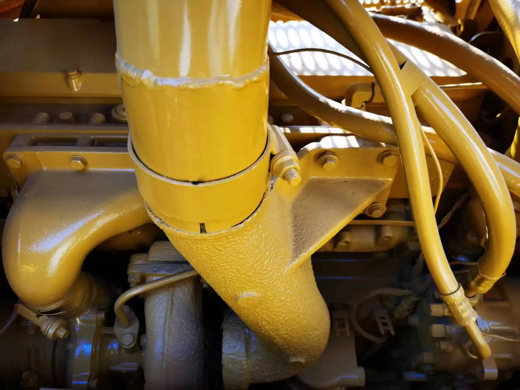 used CAT D5M bulldozer made in JAPAN original cat enginee 13 ton DHK ...