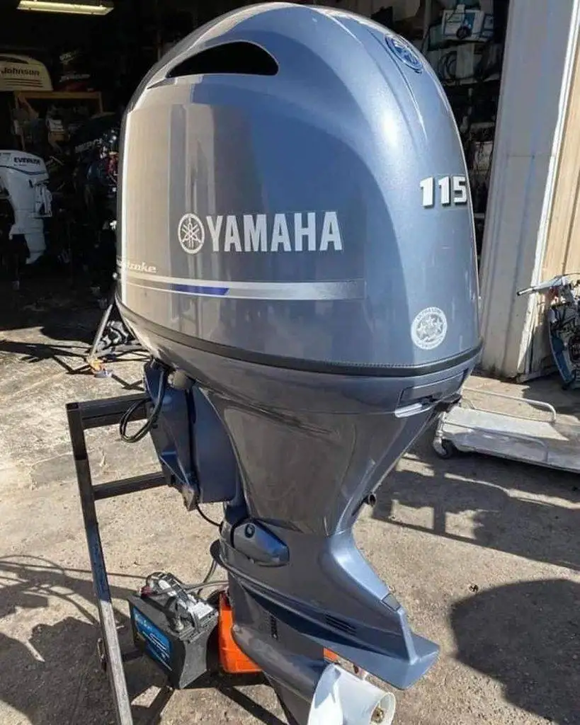 Yamaha 4-Stroke Outboard Boat Engines Various HP Options 15hp 20hp 25hp ...