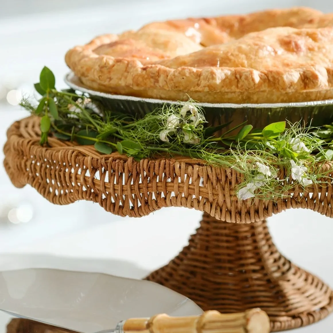 Wicker Cake Stand Handmade Natural Rattan | Scallop Edge Cake Stand ...