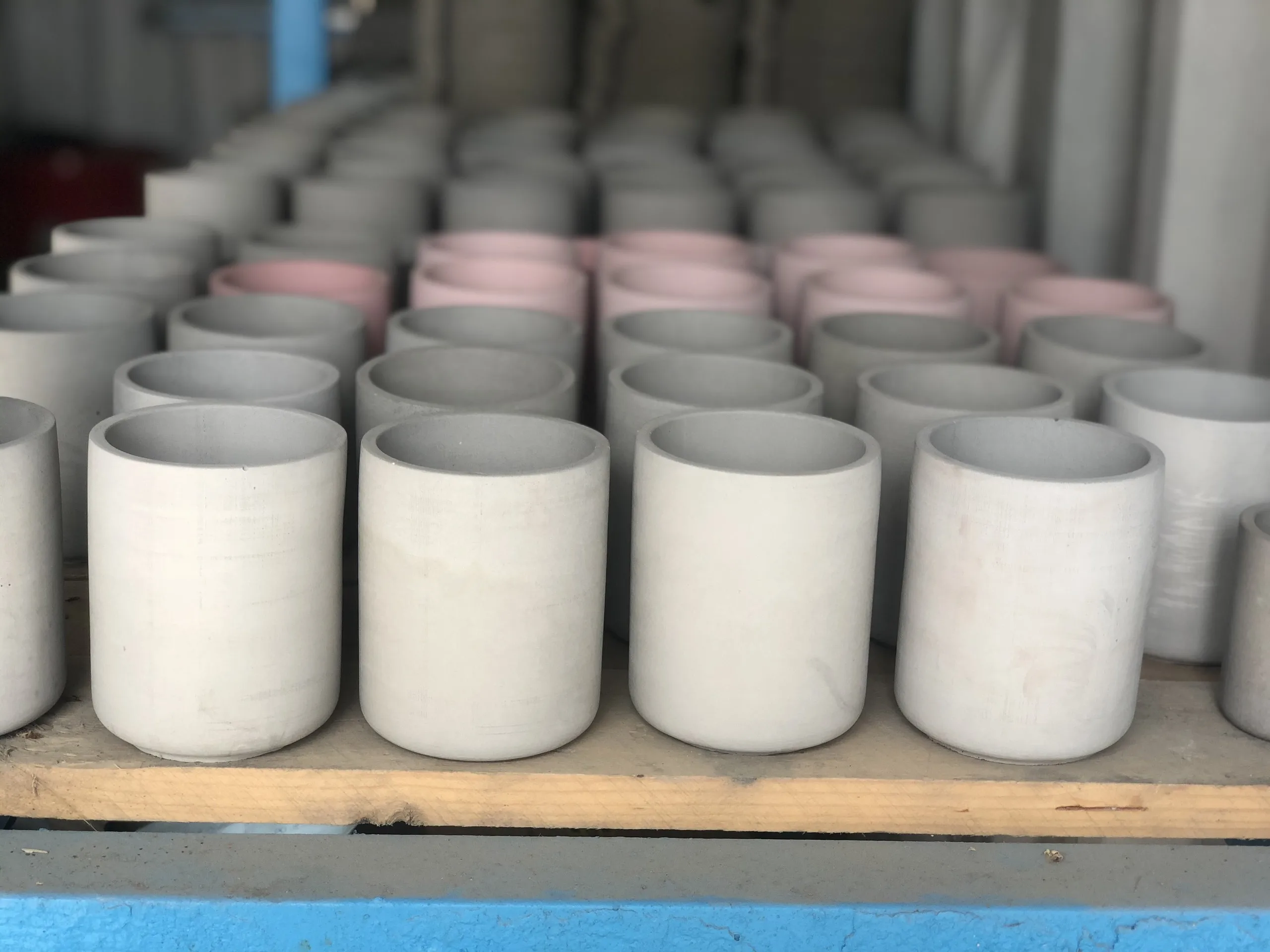 Cheap Original Modern Design Engraved Gray Cement Concrete Ceramic ...