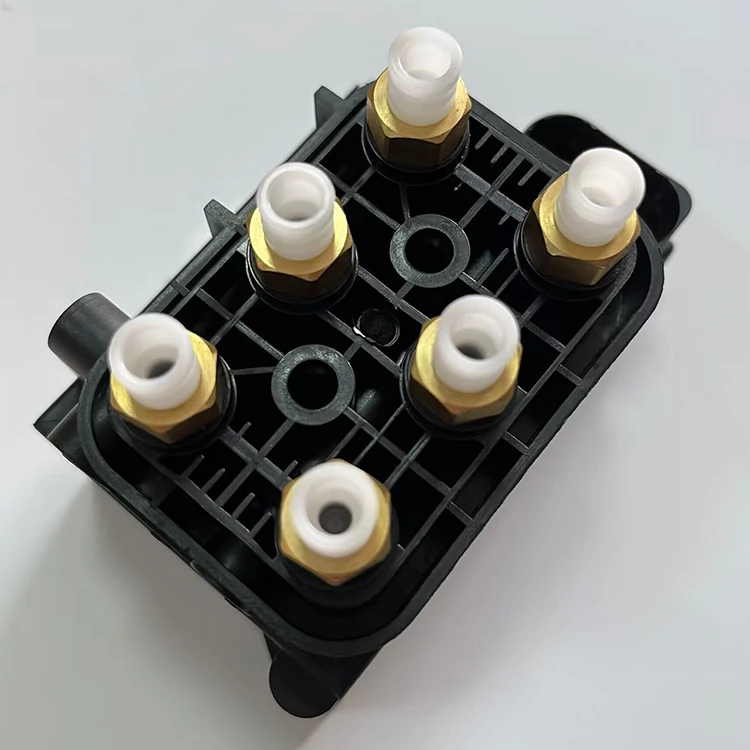 保时捷Panamera970分配阀97035815302 97035815303 970358 9703581532215324的空气悬架减震 ...