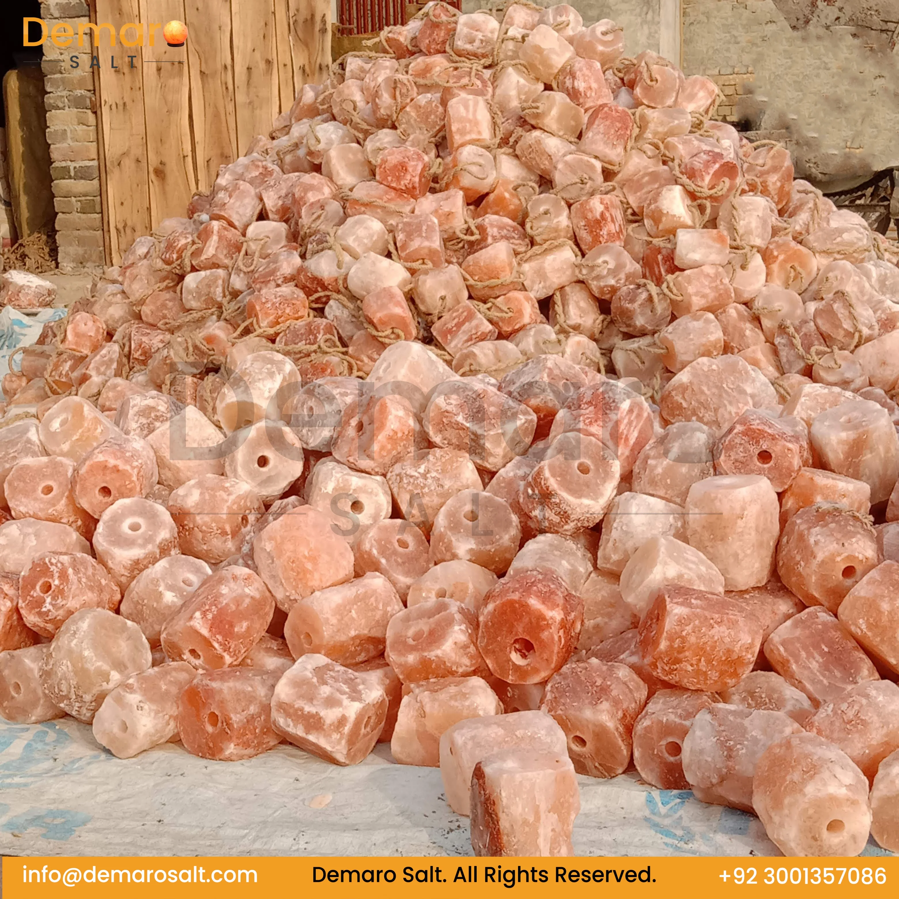 Himalayan Salt Licks - Natural Mineral Blocks for Animals