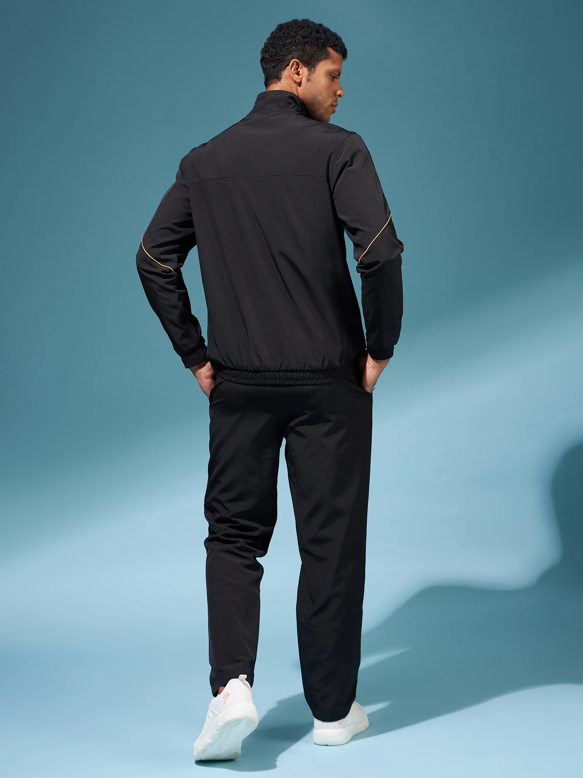 Premium Quality Comfortable And Sweat Free Mens Track Suit Set For Gym ...