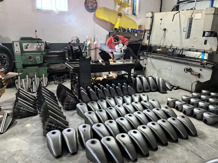 Stainless Steel Bike Petrol Tank - High-Quality Motorcycle Tanks