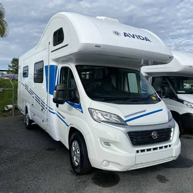 Luxury Family Travel Motorhomes - Perfect for Outdoor Camping