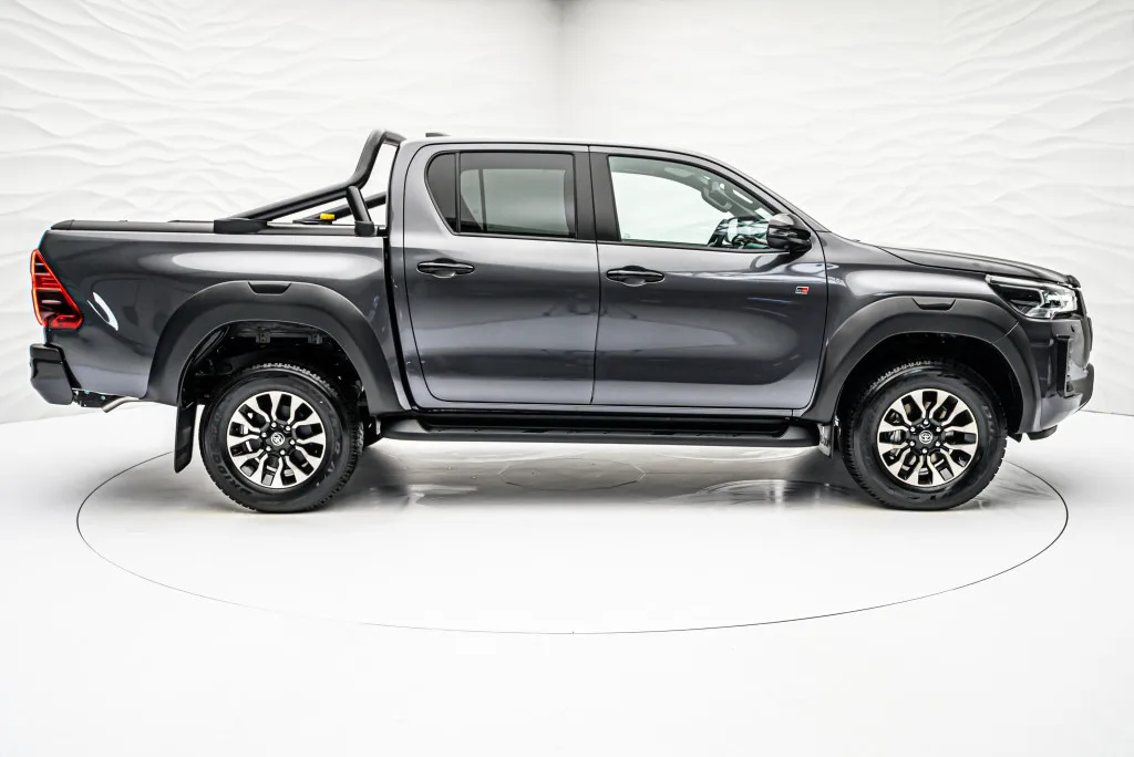 Fairly Used Toyotas Hilux 4wd Pick-up Double Cabin,100% Perfectly ...