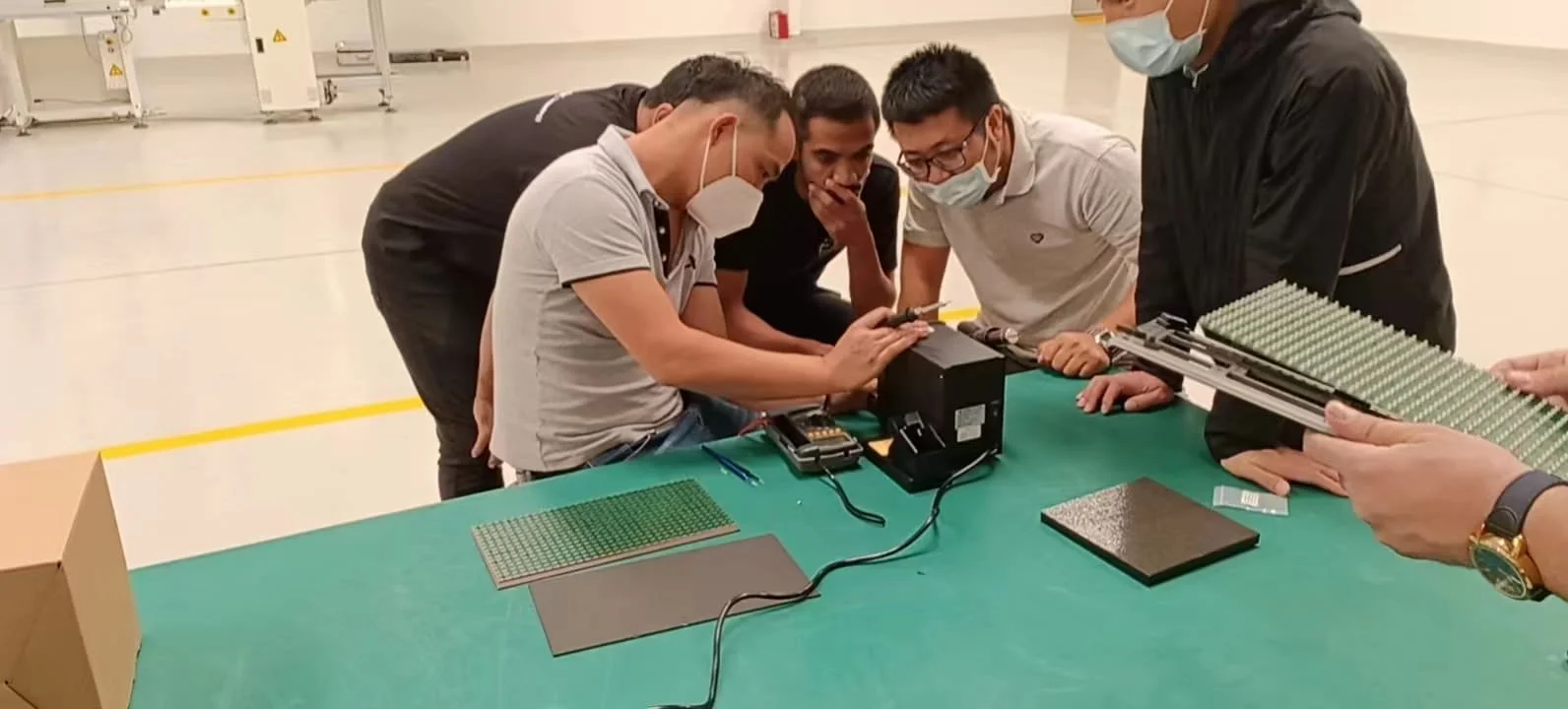 Mini Size Auto SMT PCB Magazine Loader and Unloader Machine