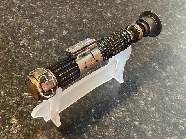 Accidentally dropped my saber and did some damage. Is there anything I ...