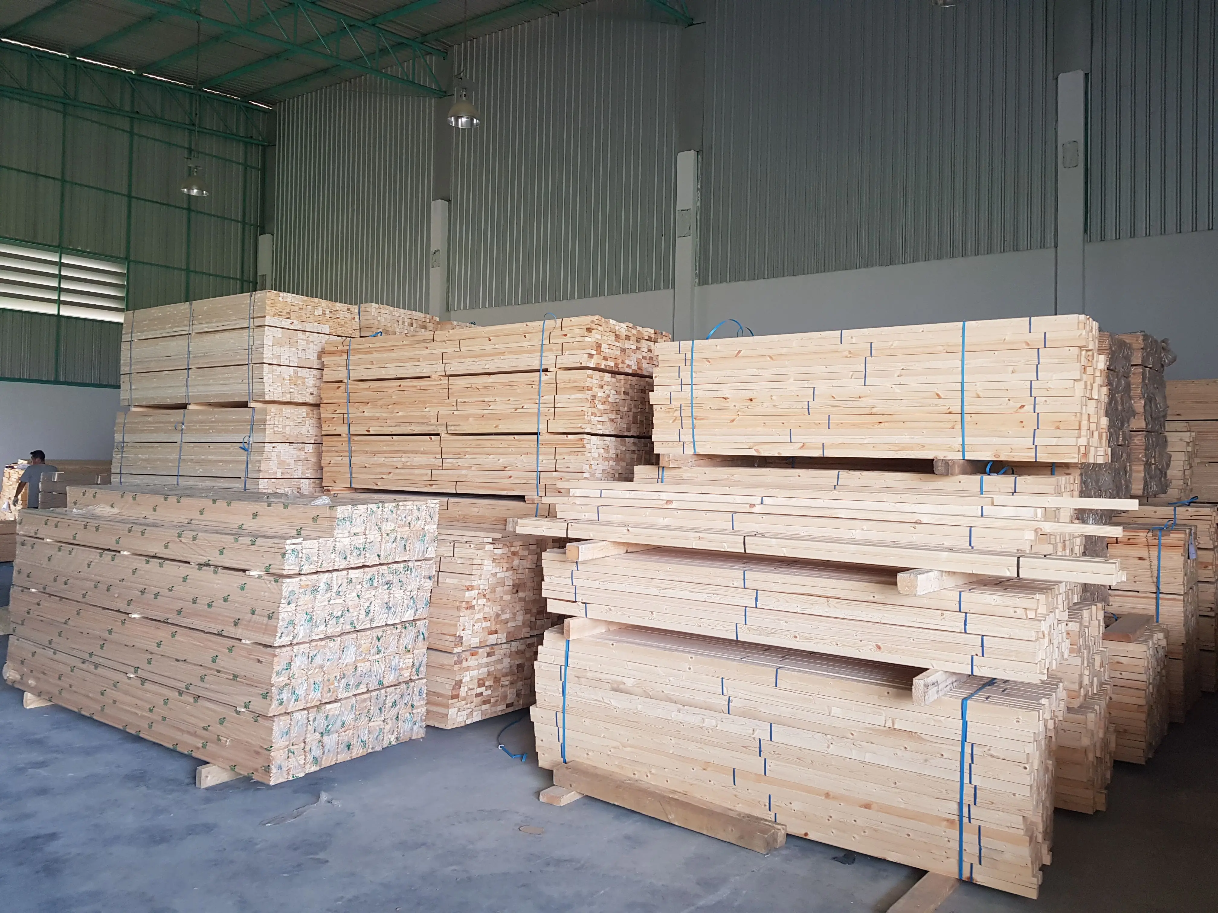 Sak Woodworks Northern Russian Coniferous Timber 96 Mm. Width/ Bulk ...