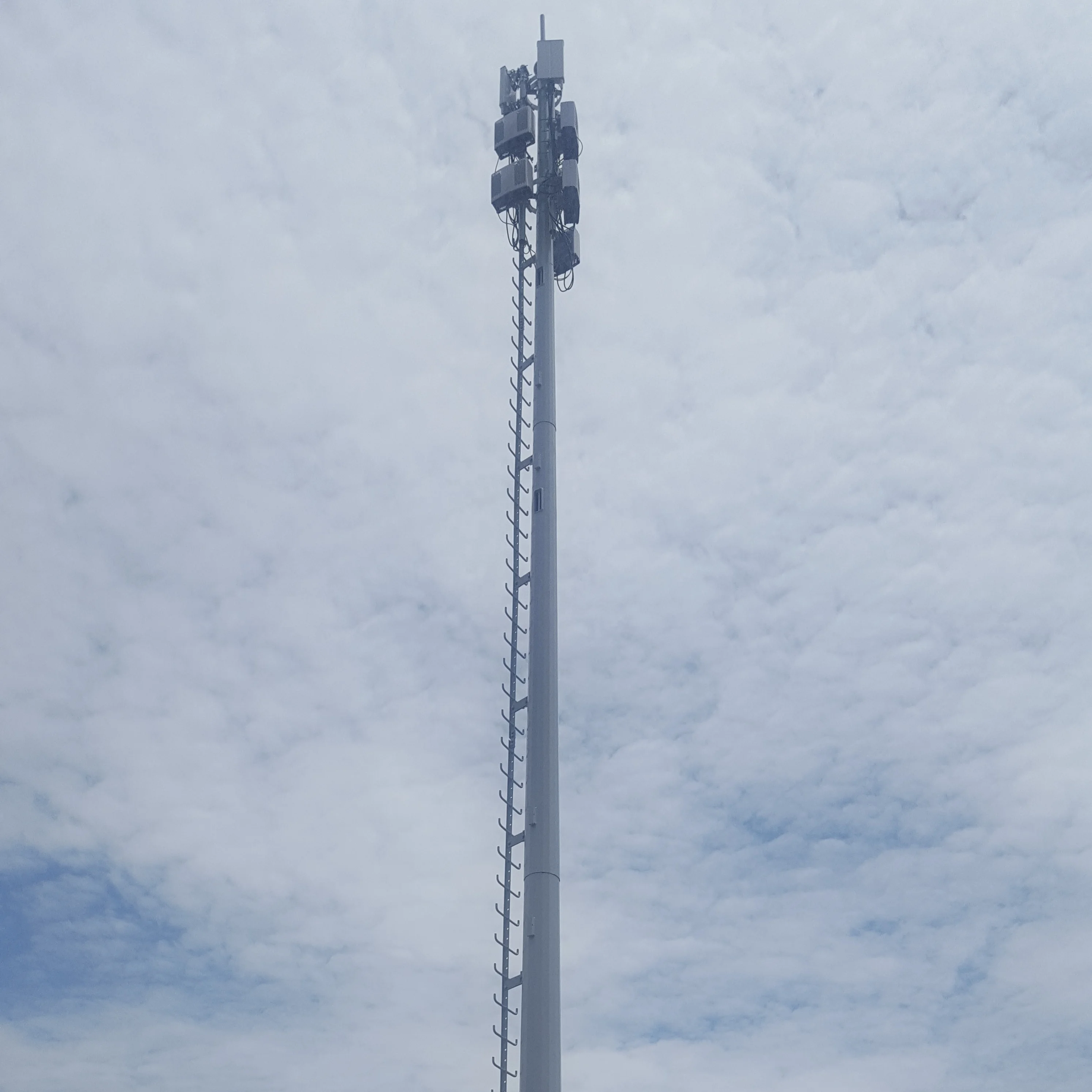 Network Mobile Gsm Communication Monopole Base Station Wifi Antenna ...