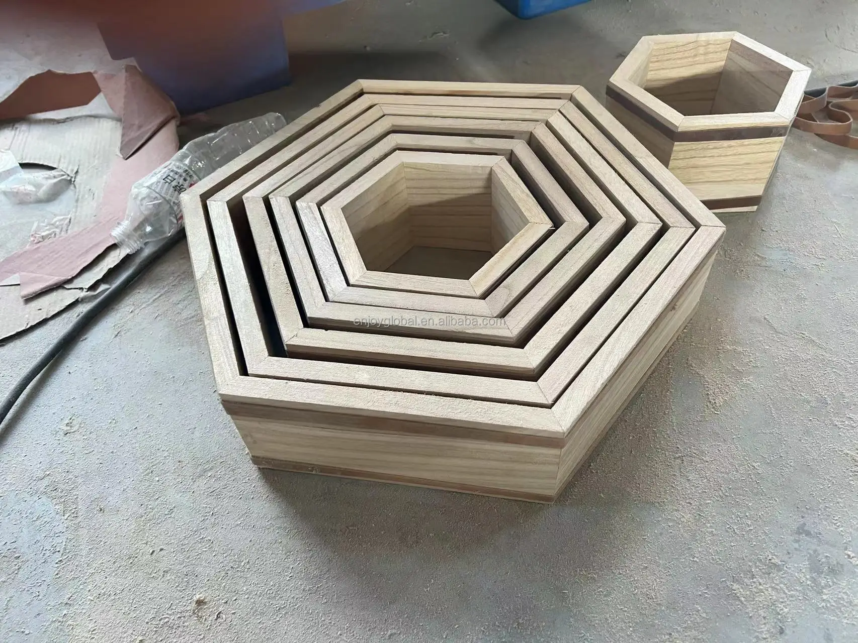 Professional Supply Hexagonal Floating Shelves Wall Mounted Shelf Set ...