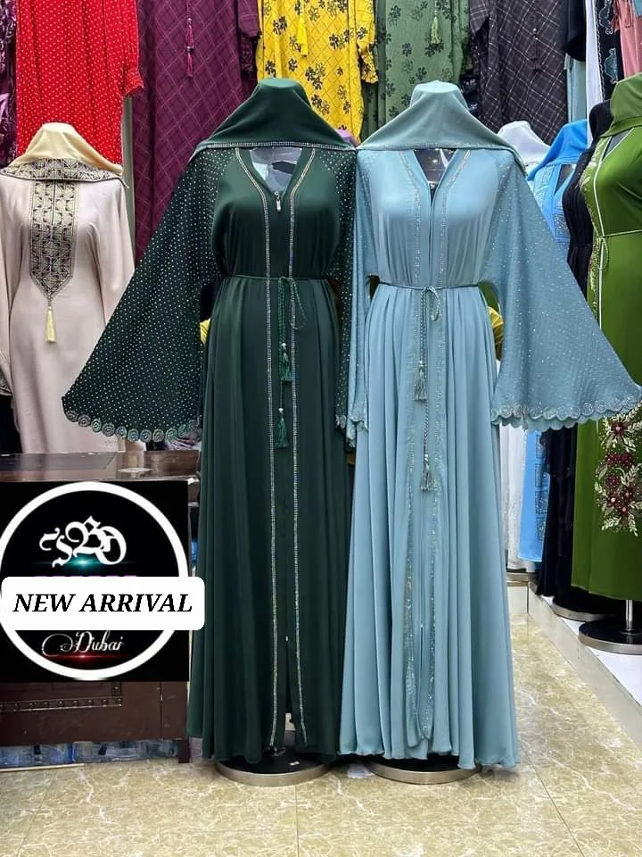 Dubai Abaya Beautiful Black Colour Muslim Traditional Abaya Hand Work ...