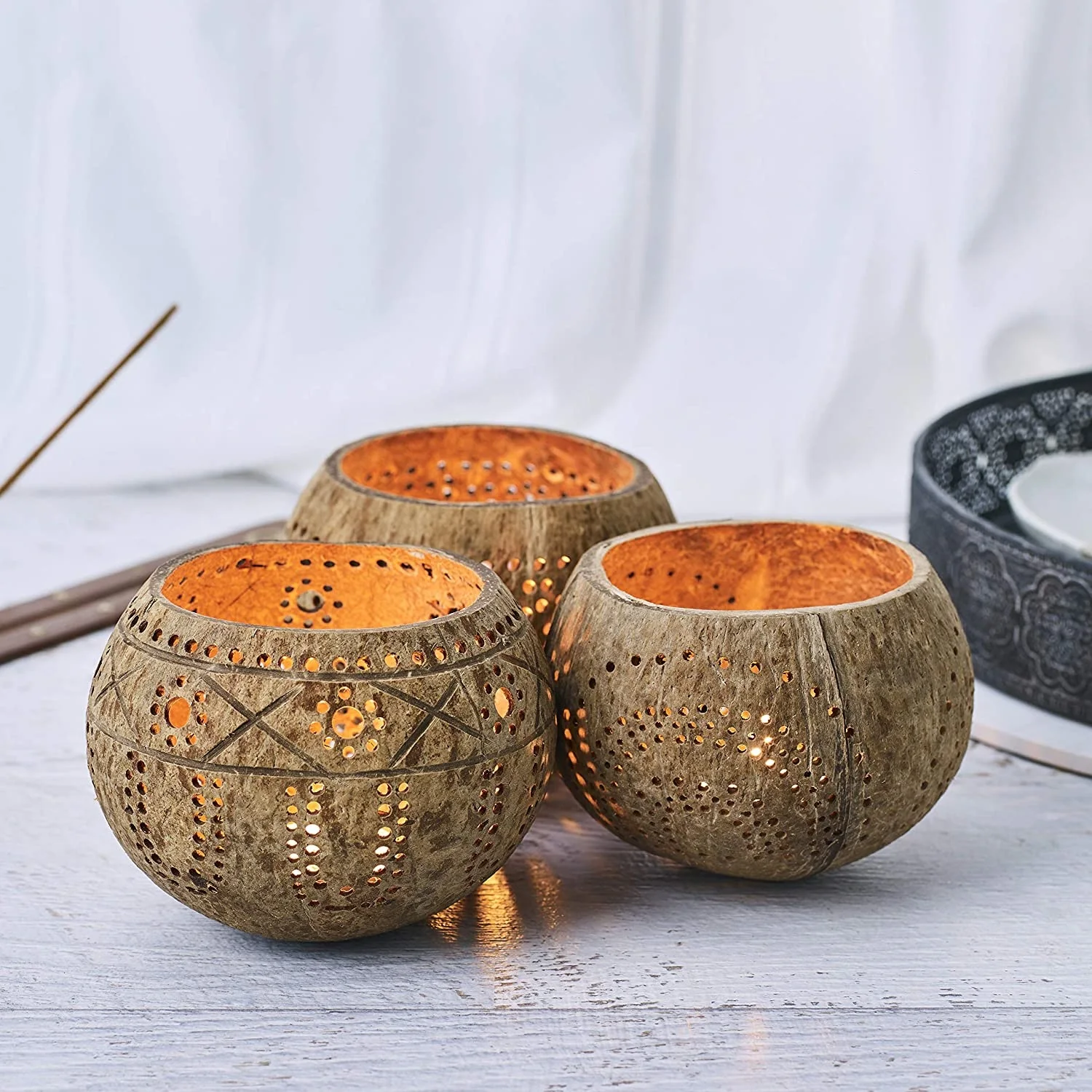 Coconut Shell Candle Holders - Eco-Friendly Home Decor