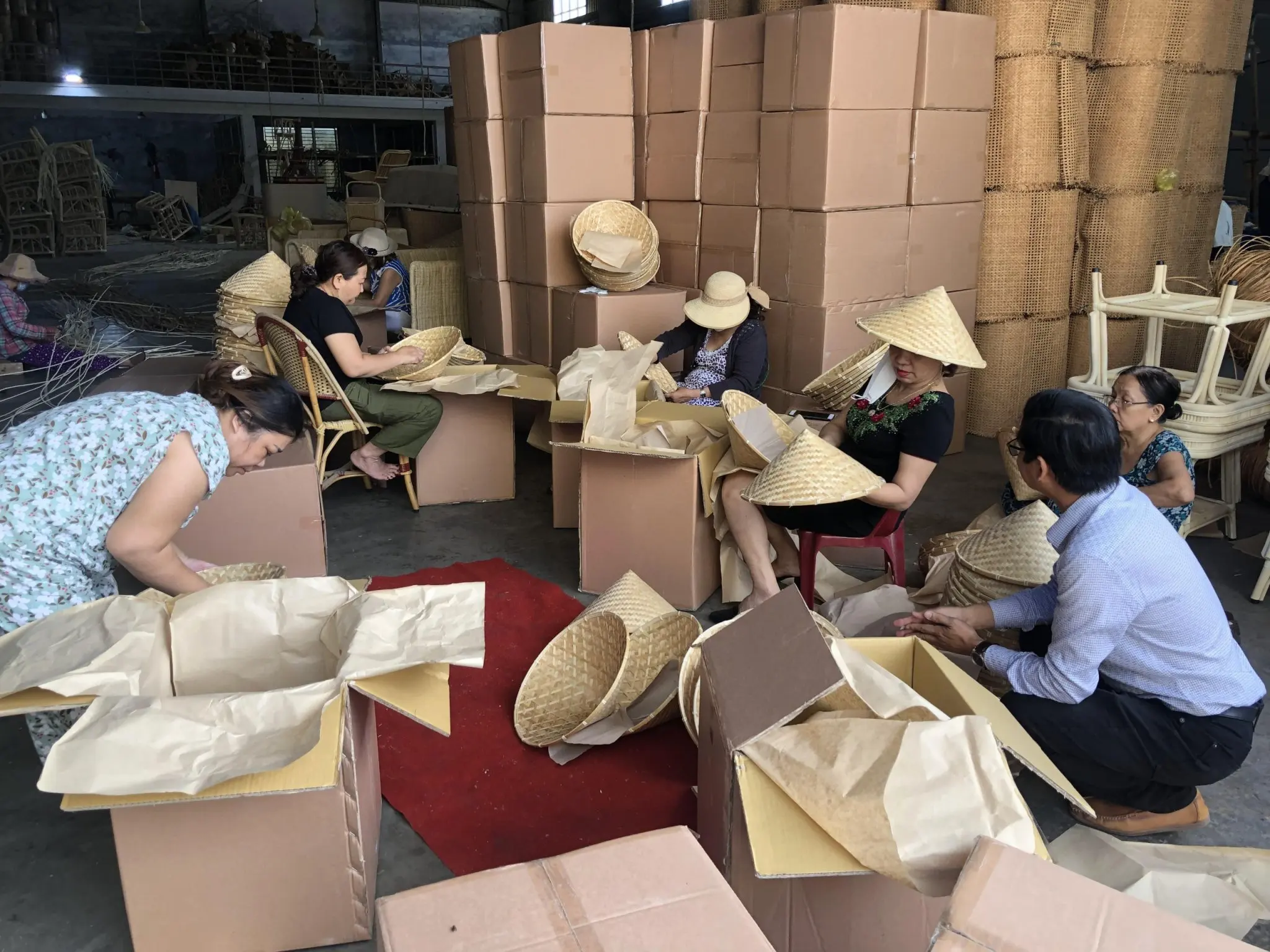 Stylish Handbags Manufactured From Vietnamese Rattan Factories For ...