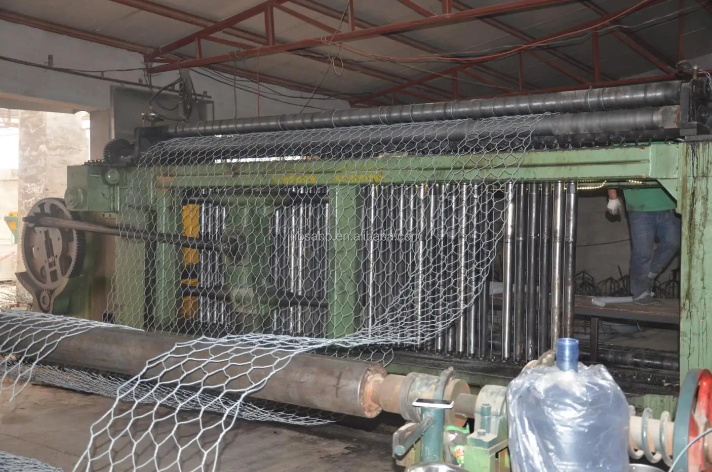 Galvanised Gabion Box Mesh Sheet And Spiral Wire - Buy Gabion Baskets ...