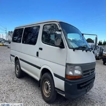 Toyota Hiace Mini Bus - Buy Toyota Hiace Mini Bus Product on Alibaba.com