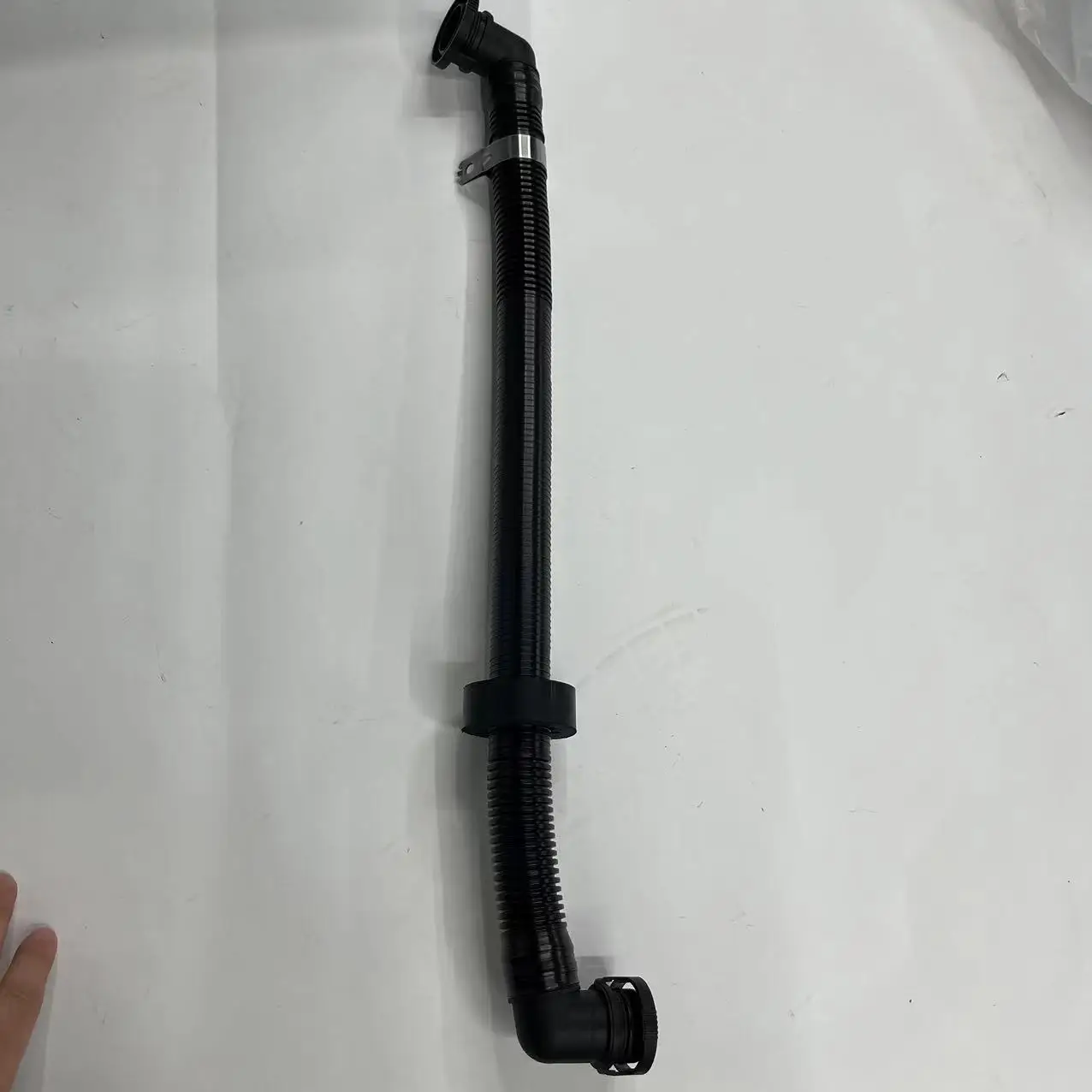 OEM 9605202006 New Condition M ercedes Oil Filling Hose| Alibaba.com