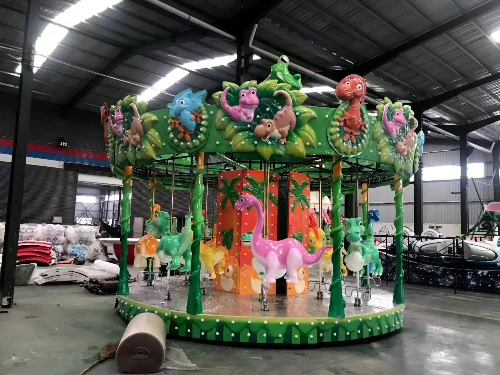 Beautiful Green Carousel Indoor and Outdoor Amusement Park Rides Merry ...
