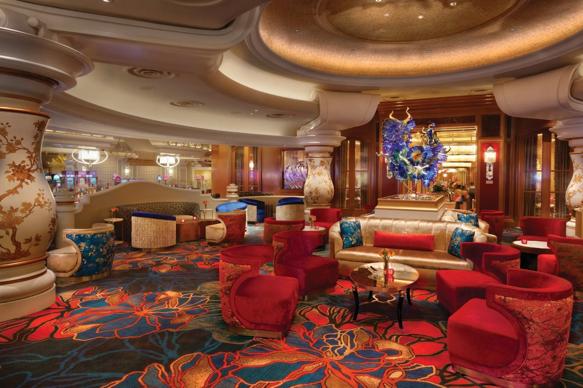 Modern Hotel Bar Sofa Set Customized PU Leather with Night Club Seating ...