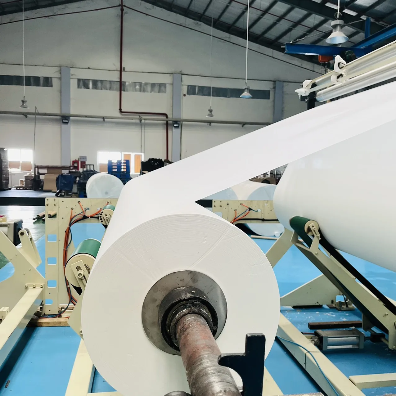 Home Virgin Pulp Mother Roll White 13-15 Gsm Soft Delicate Quality ...