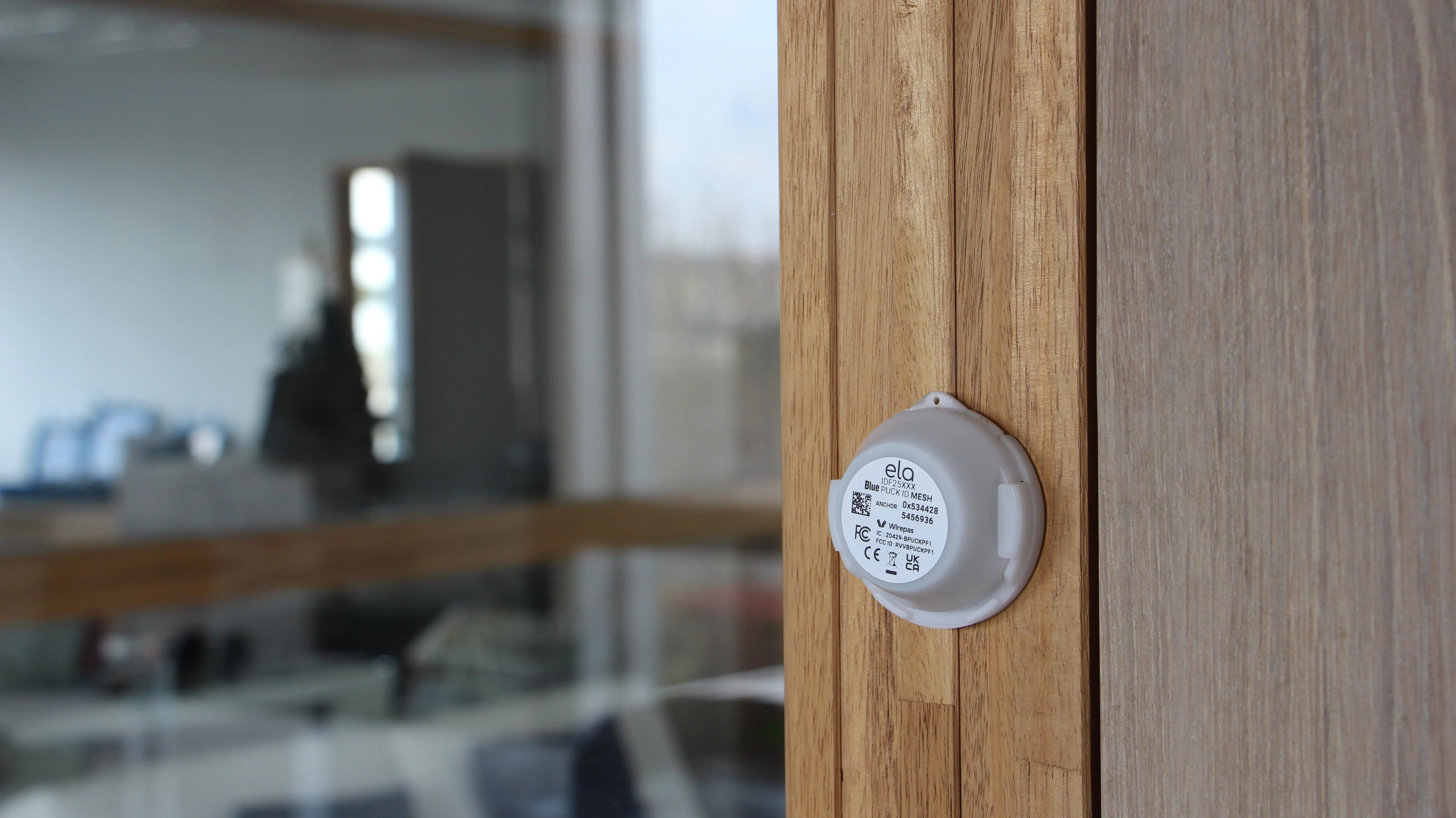 Blue PUCK RHT - Premium Bluetooth Temperature & Humidity Sensor