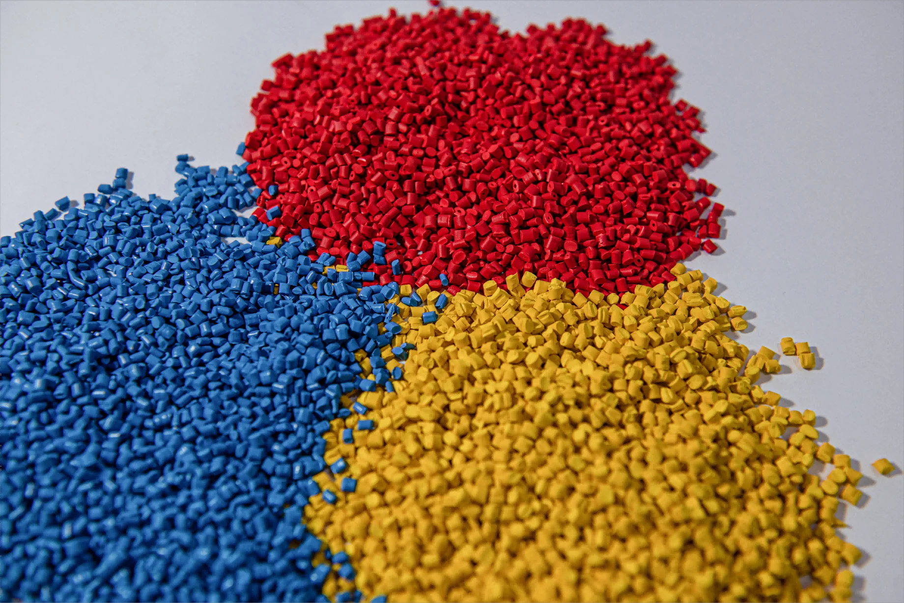 Plastic Raw Material Blown Film Master Batch For Disposable Garbage ...