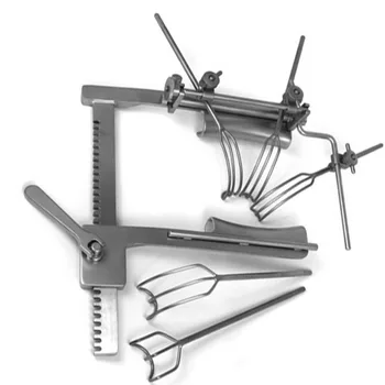 Surgical Instruments For Minimally Invasive Cardiac Surgery Training ...