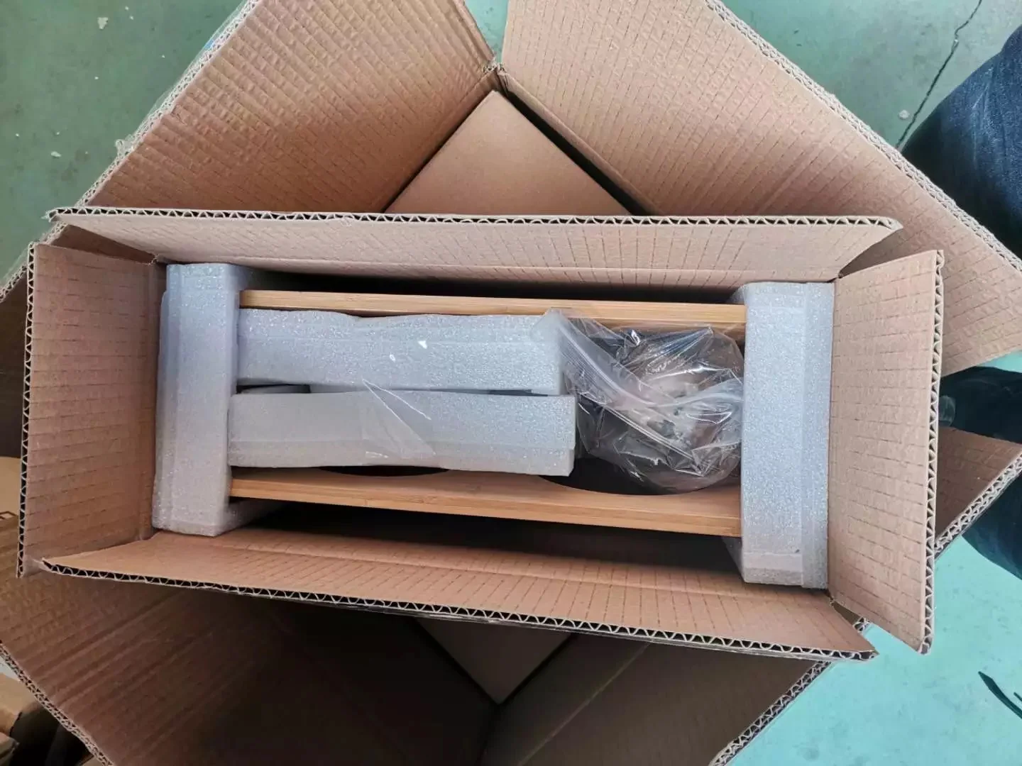 Hot Selling Corrugated Cardboard Cat Scratcher Christmas Tree Pet ...