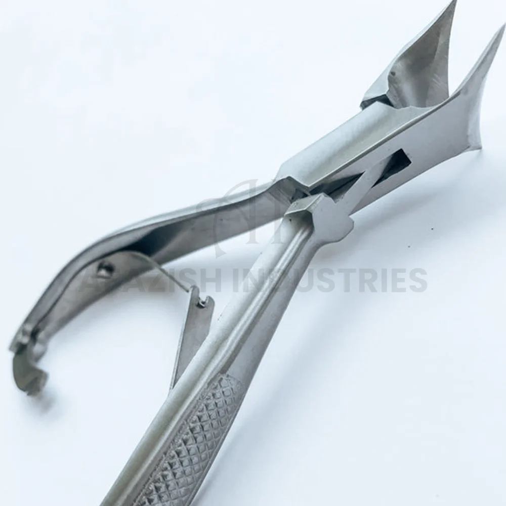 Professional Quality Feet Nippers With Curved Moon Shape Jaw Lockable ...
