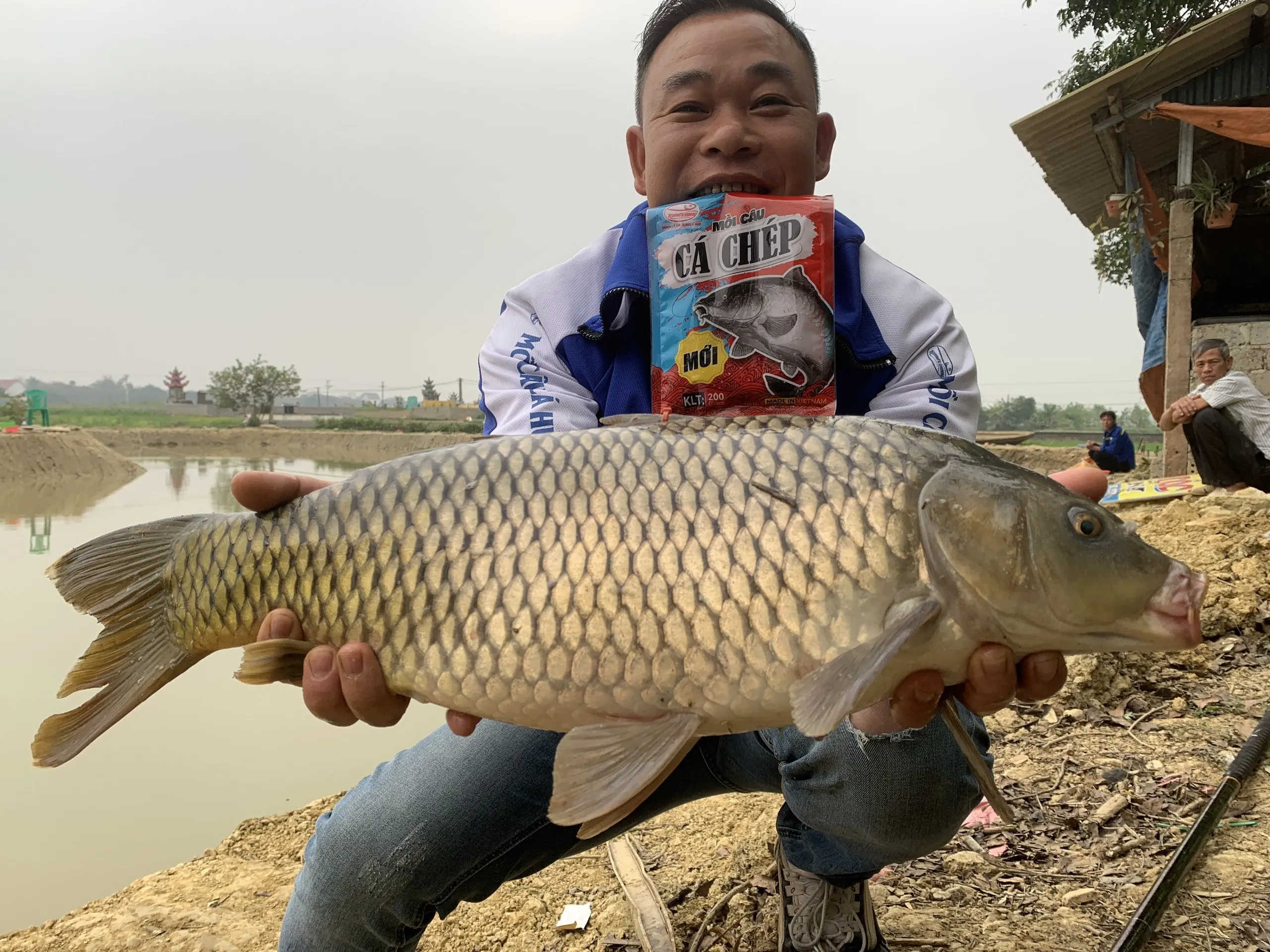 Special Fishing Bait For Carp Smart Good Price Liquid Fish Bait Use To ...