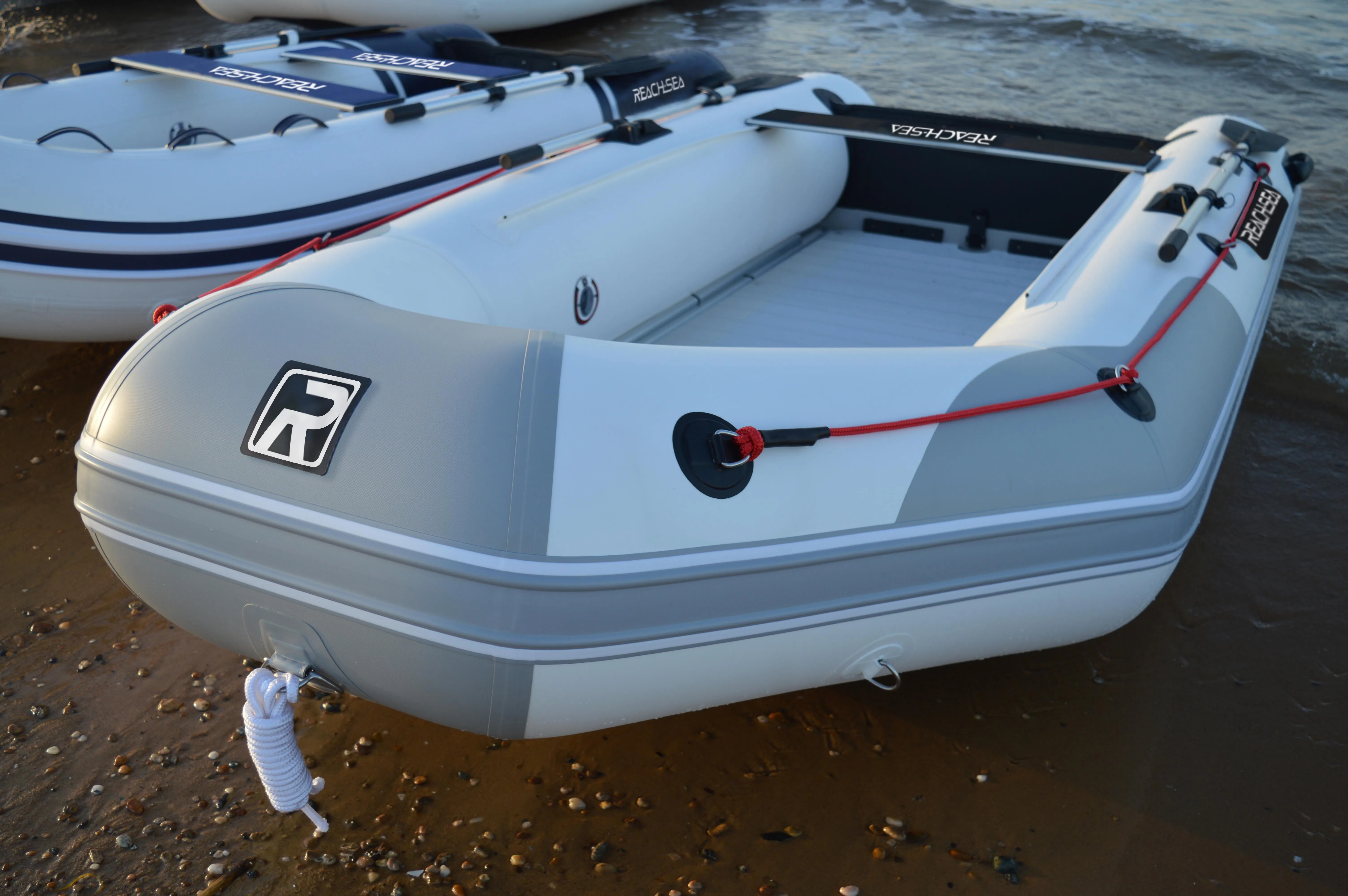 Reach-sea 12.5ft Inflatable Boats 6 Person Portable Boat Raft ...