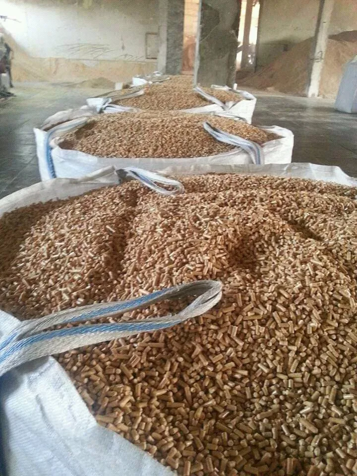 High Quality Biomass Burners Wood Pellet Wholesale Wood Pellets For Fuel Oem Vietnamese Wood ...