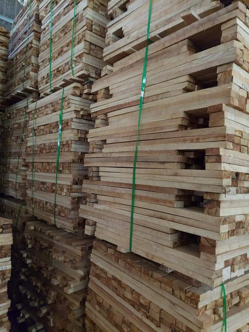 High Quality Vietnamese Rubber Wood Timber - Export Worldwide