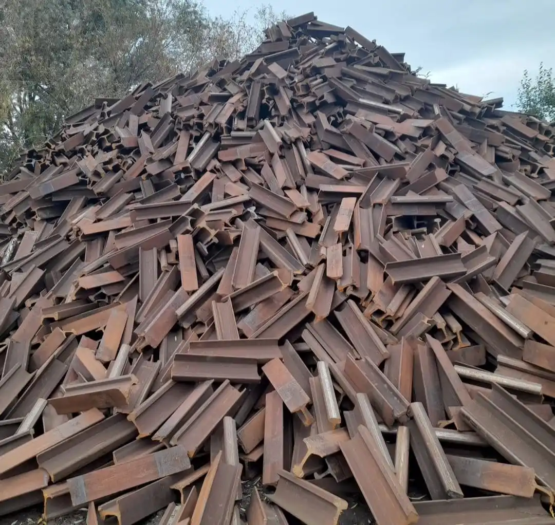 R50 R65 Rail Iron Profile Processing Train Used Rail Railway Track ...