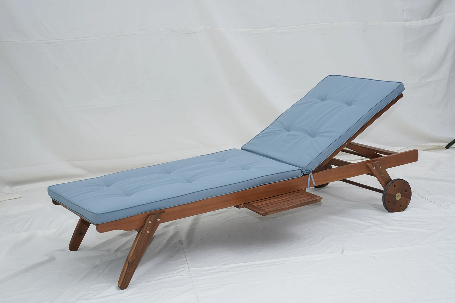 Modern Teak Color Sun Lounger For Outdoor Furniture Project With ...