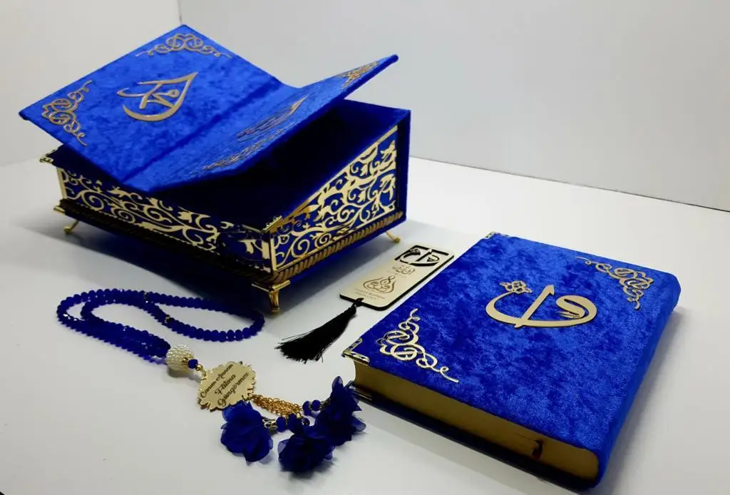 Velvet Quran with Rahleli Kaaba Box - Hafiz Size