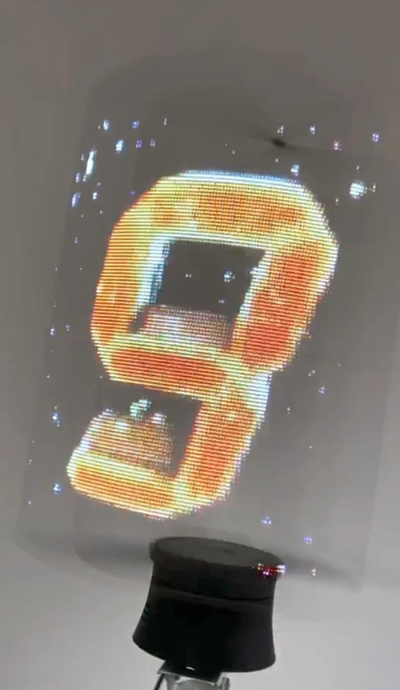 360 5D Holographic Air Display - Enhance Your Viewing Experience