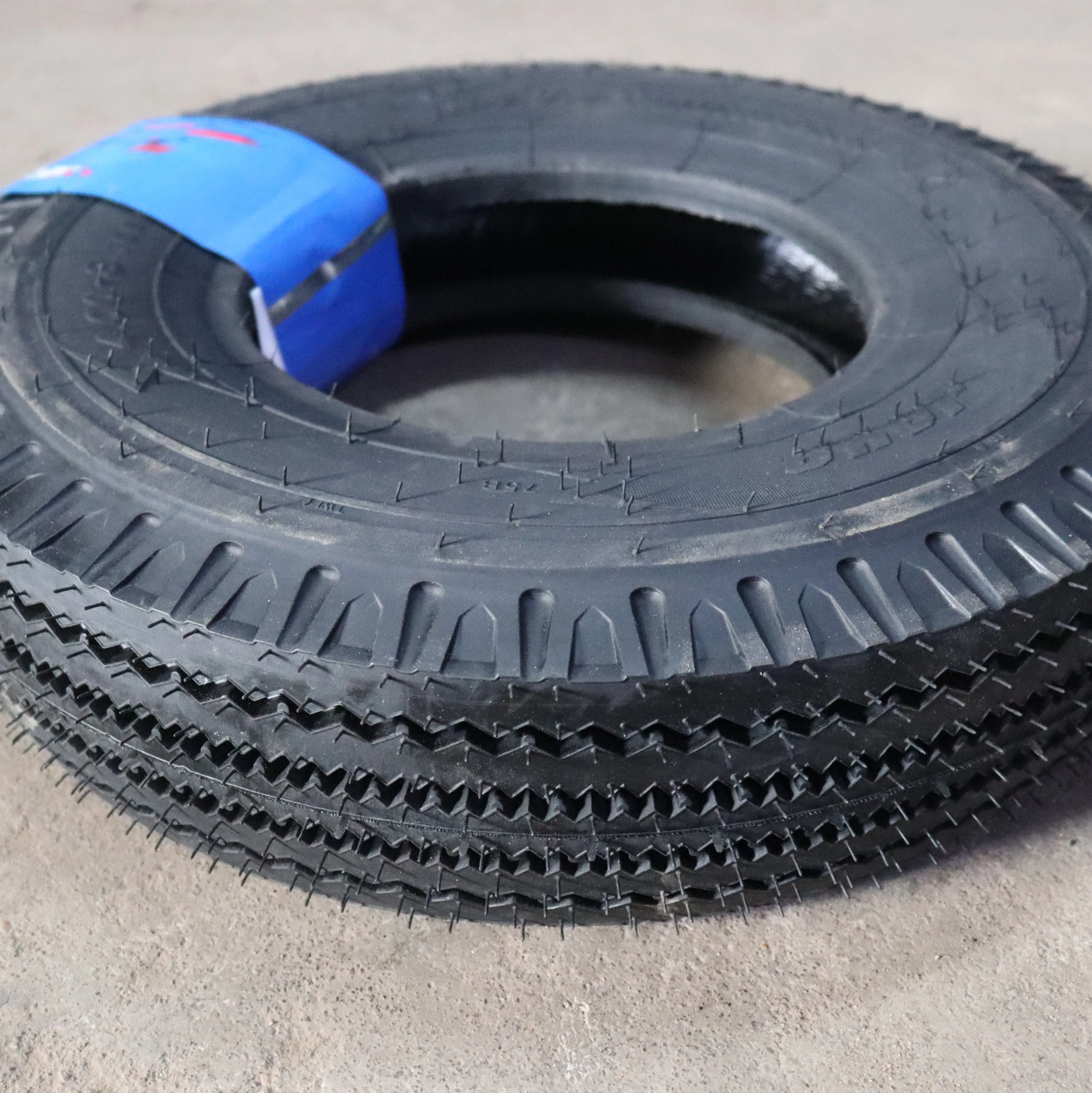 Alibaba.com: Genuine Tyre Trader for Bajaj 3-wheel Auto Rickshaw ...