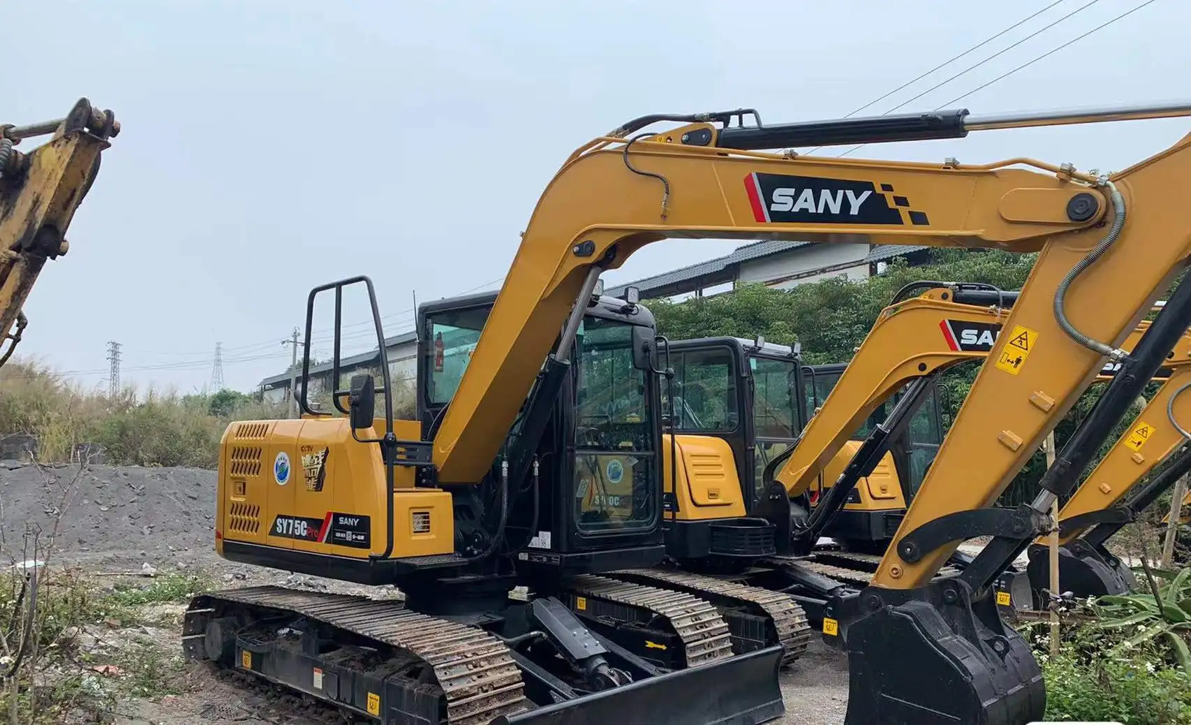 三一迷你全新挖掘机sy75挖掘机价格便宜 - Buy 二手挖掘机来自三一,二手三一75小型挖掘机:,三一二手挖掘机: Product on Alibaba.com