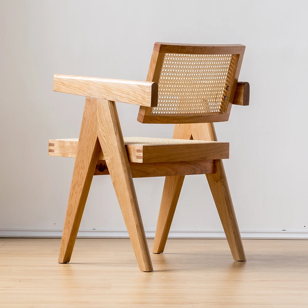 Chandigarh Solid Wood Dining Chair for Modern Spaces - OEM | Wholesale