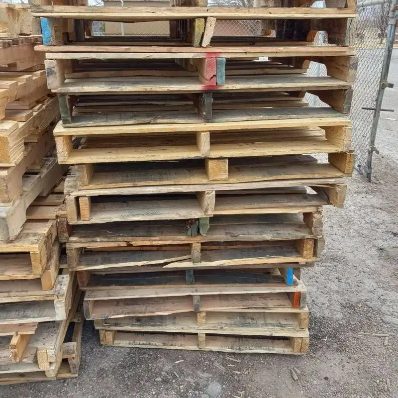 Wholesale Solid Wood Warehouse Pallet Pine Wood Epal Wood European ...