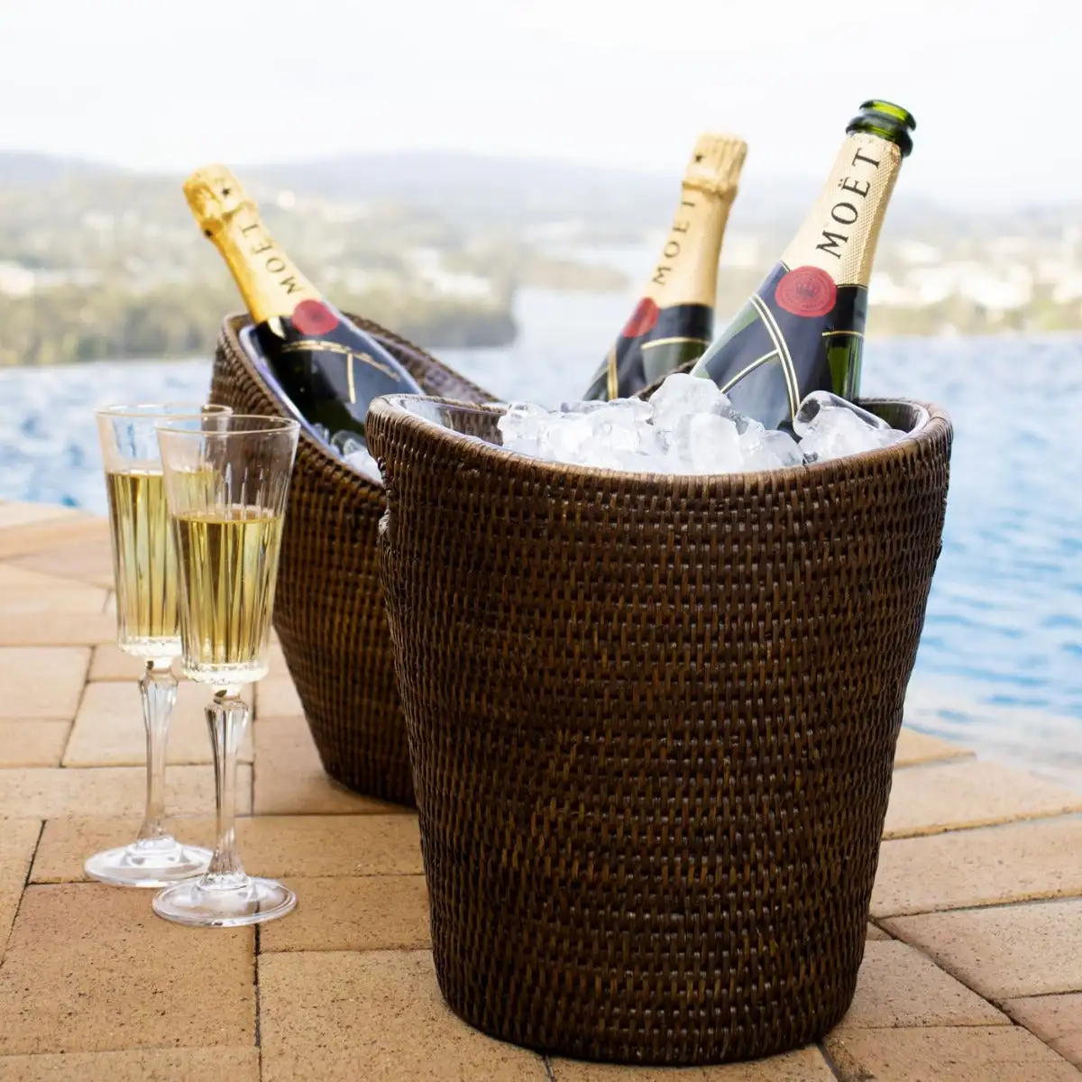 Eco-friendly Rattan Wine Cooler Bucket - Perfect for Parties