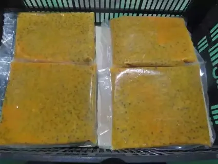 Frozen Passion Fruit Puree - 100% Fresh & Organic